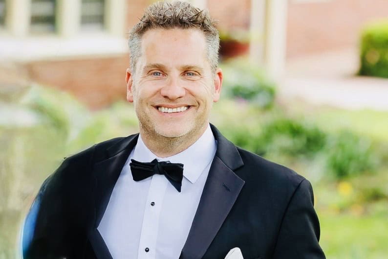 Author and a Gratitude-Driven Leader's Journey - Michael Earls